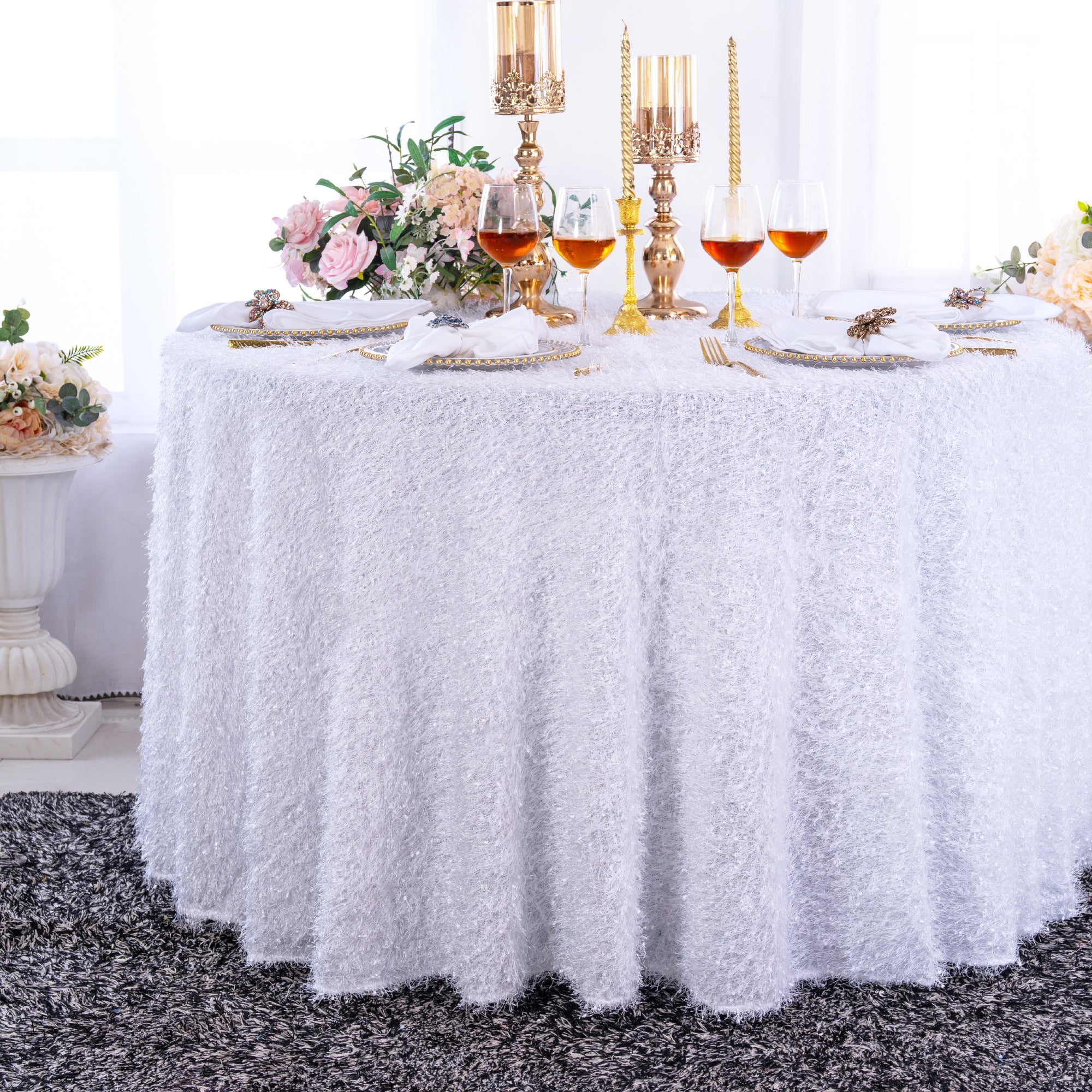 108" Round Shaggy Plush Fringe (200 GSM) Tablecloth - White (1pc ...