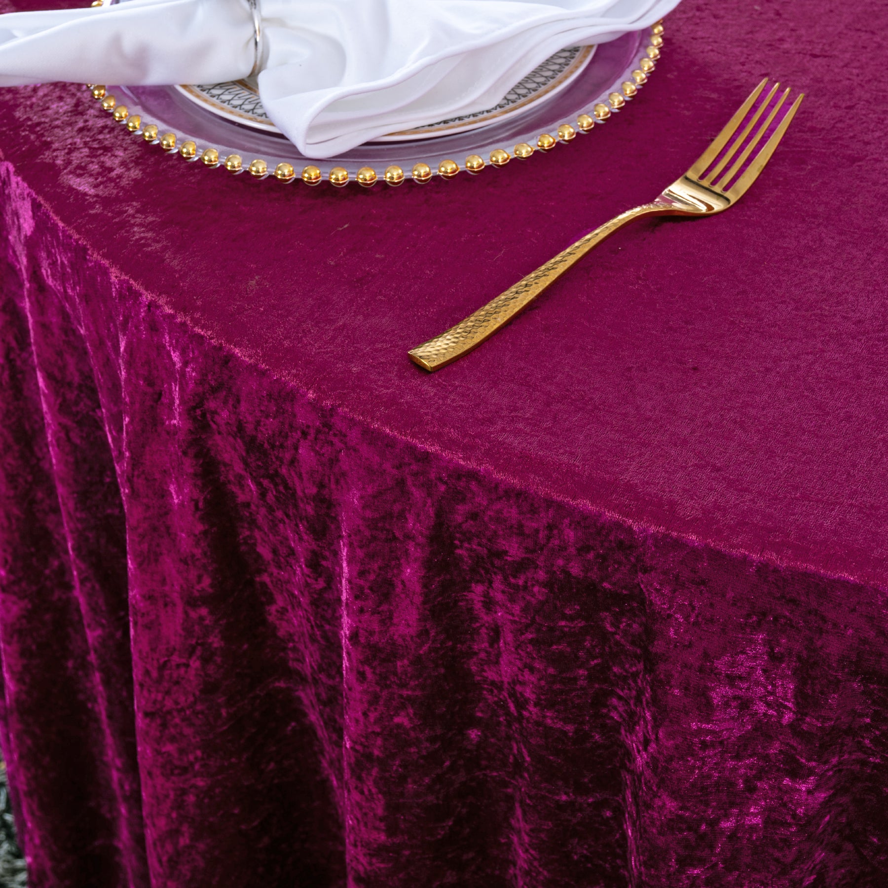 120" Round Ice Crushed Velvet (200 GSM) Tablecloth - Magenta/Azalea (1 ...