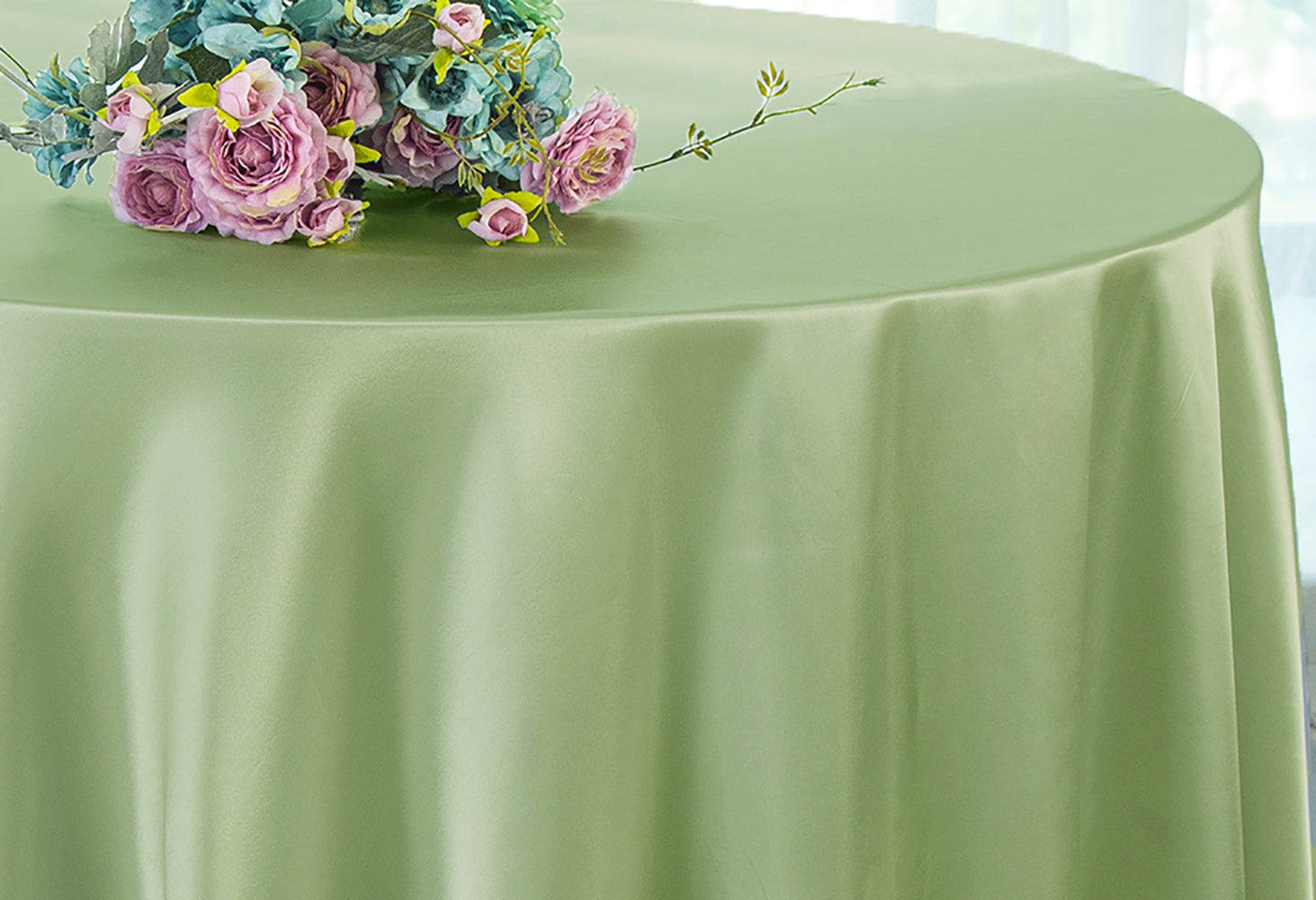 108" Seamless Round Sage Green Satin Tablecloth – Wedding Linens Inc.